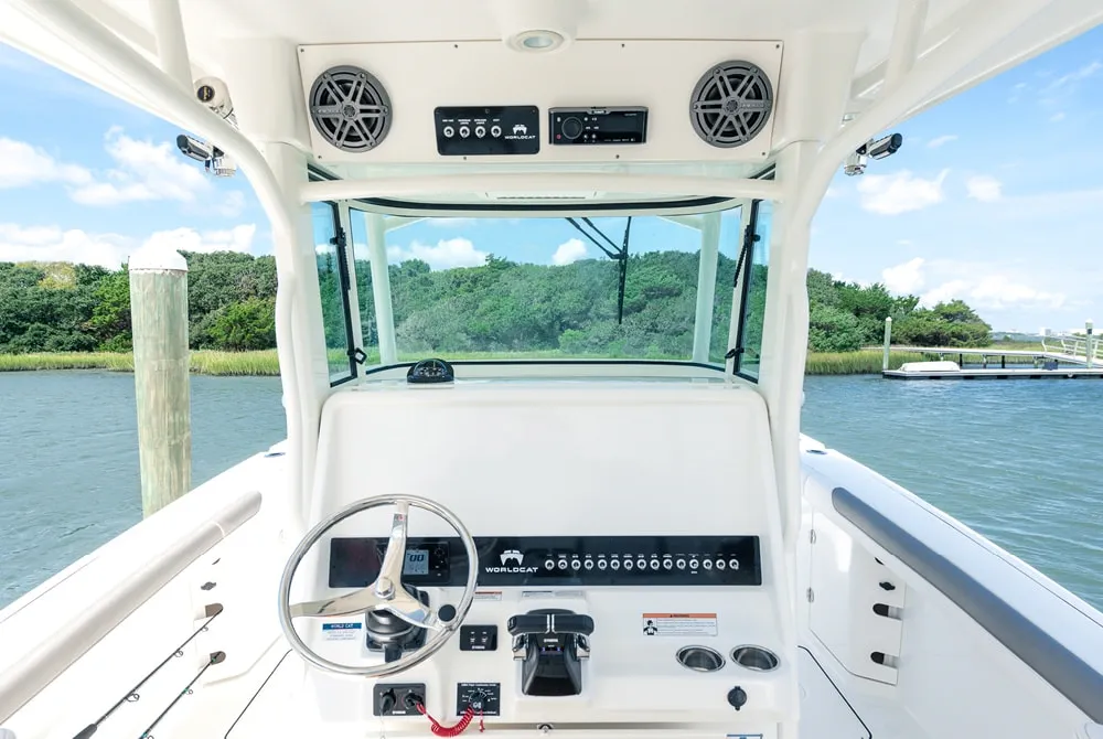 World Cat 320CC